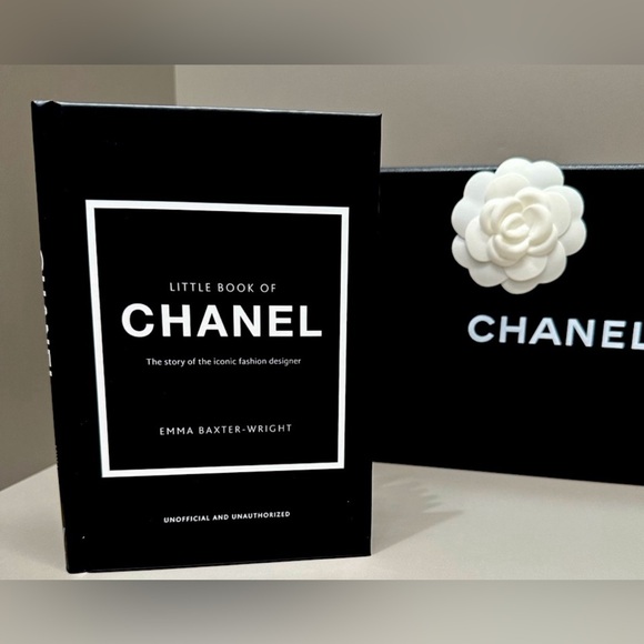 CHANEL | Bags | Nwot Bundle Of 4 Luxury Books | Poshmark